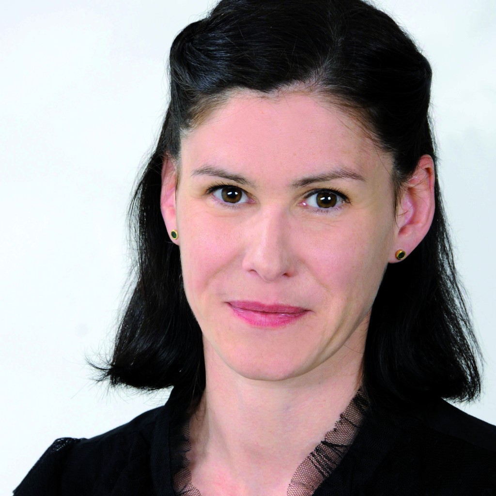 Nicole Faust - https://www.tanzahrt.de